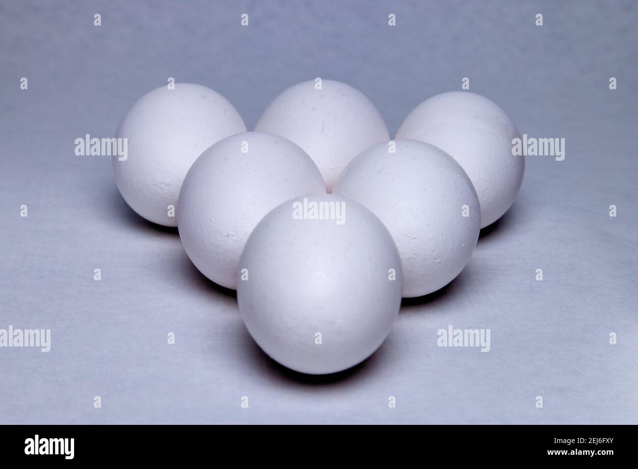 White shell eggs Stock Photo - Alamy