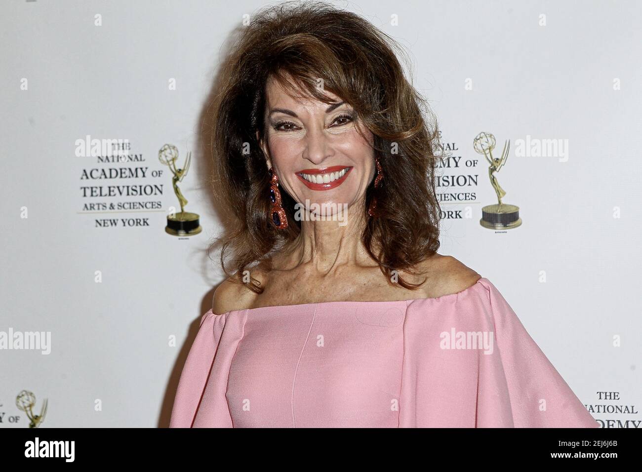 New York, NY, USA. 30 November, 2017. Susan Lucci at the 2017 Gold ...