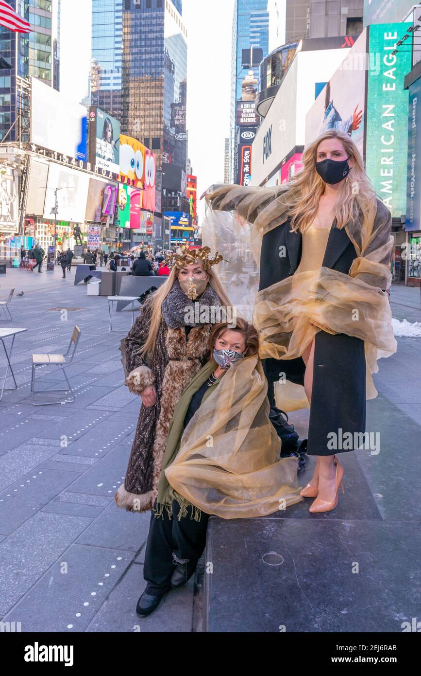 Photographer Luciana Pampalone with Model Tracy Brank featured in ...