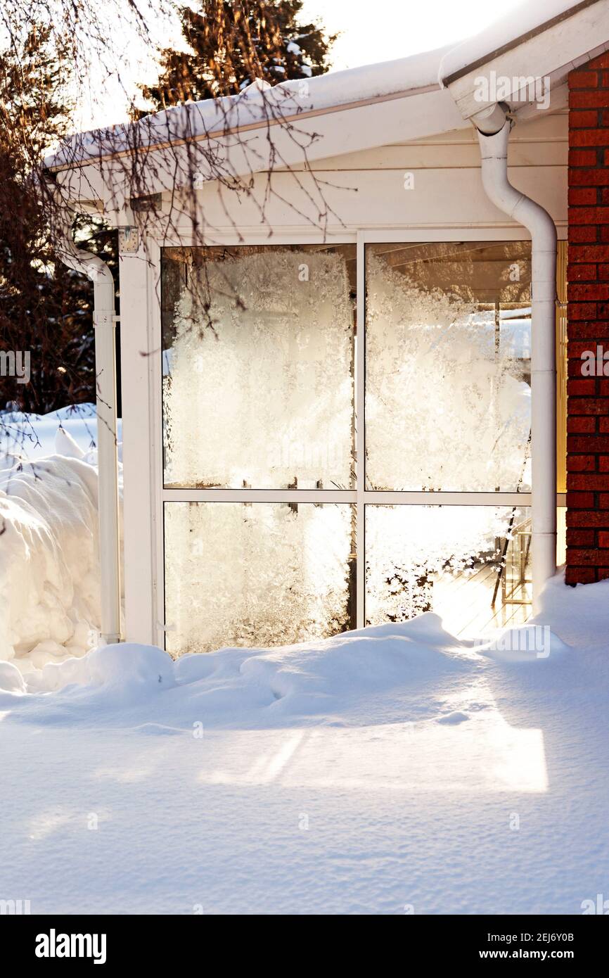 Sunroom windows hi-res stock photography and images - Alamy