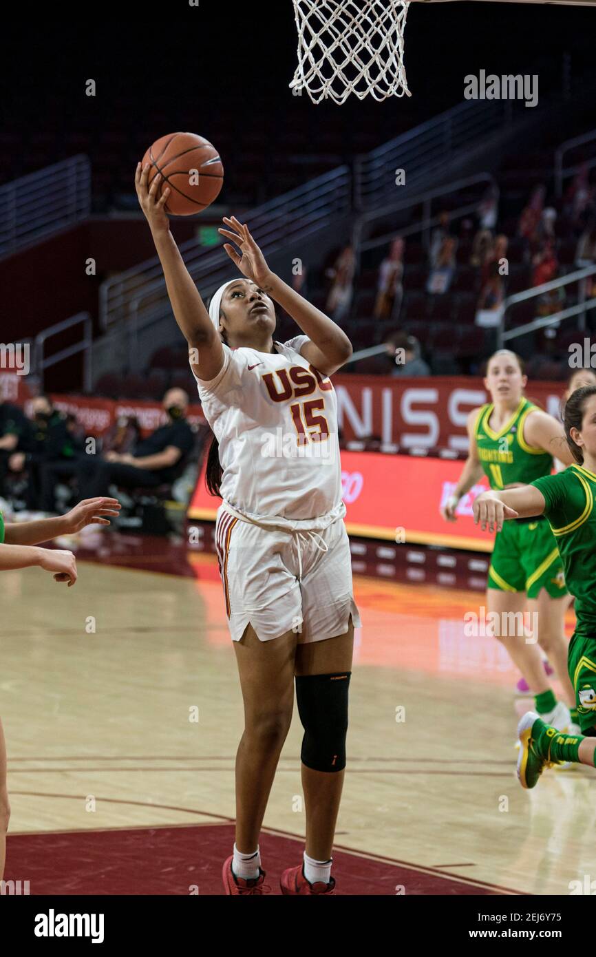 Southern California Trojans center Angel Jackson (15) shoots during an ...