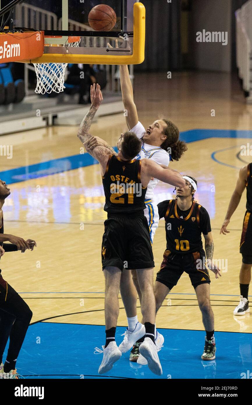 UCLA Bruins forward Mac Etienne (12) shoots the ball during an NCAA ...