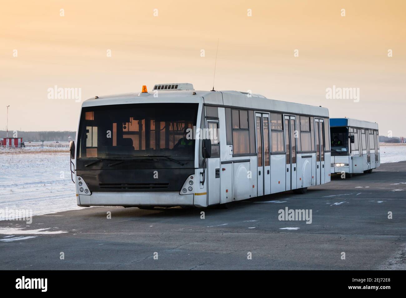 Transfer buses hi-res stock photography and images - Alamy