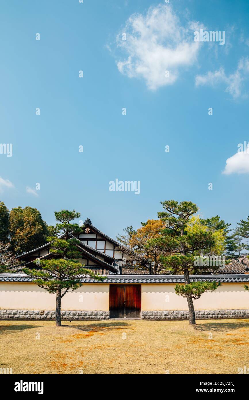 Yakushi temple hi-res stock photography and images - Alamy