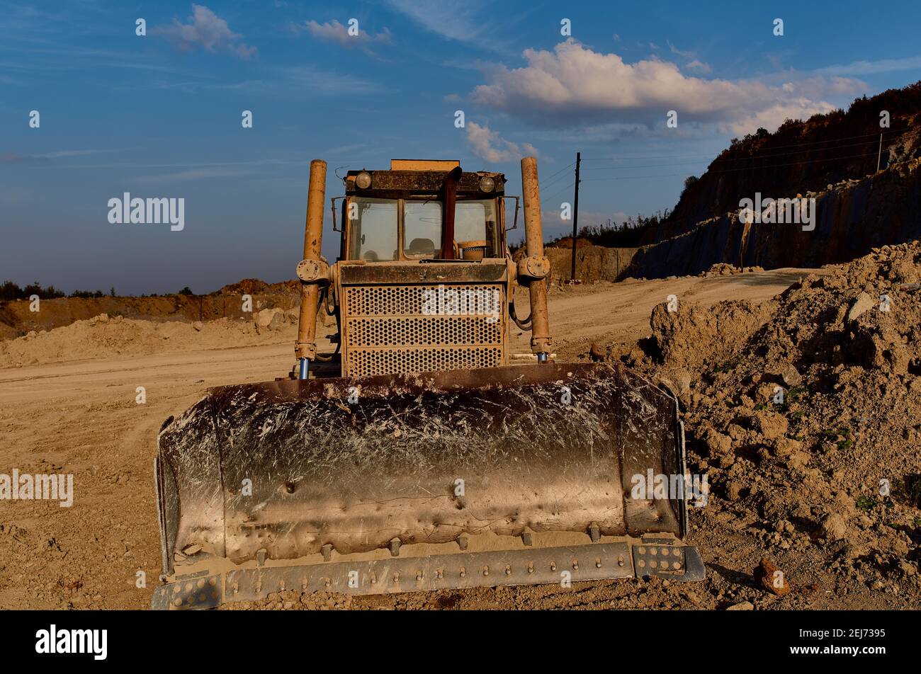 excavator gravel sand excavating ground for construction vehicle Stock ...