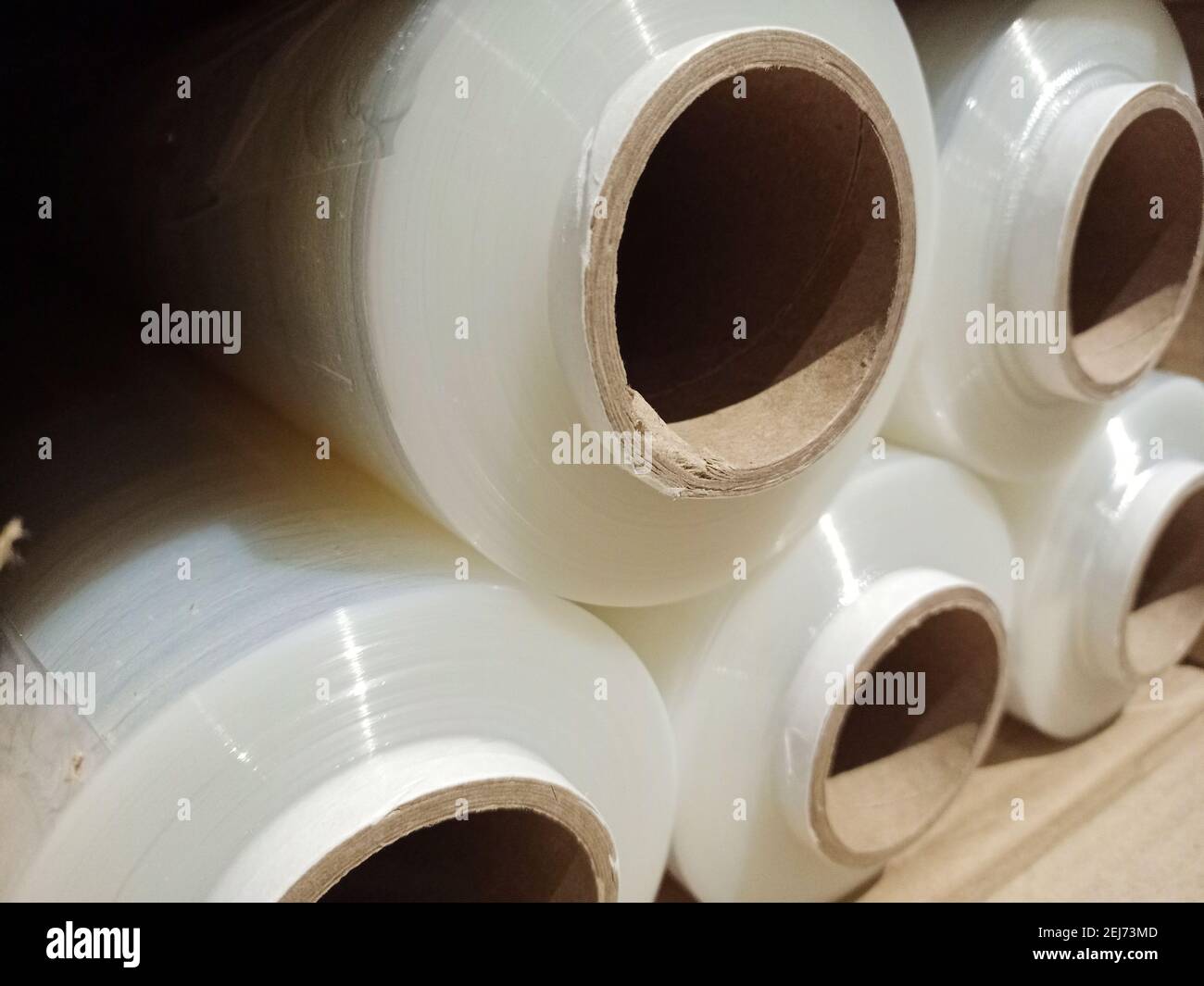 Wrapping film hi-res stock photography and images - Alamy