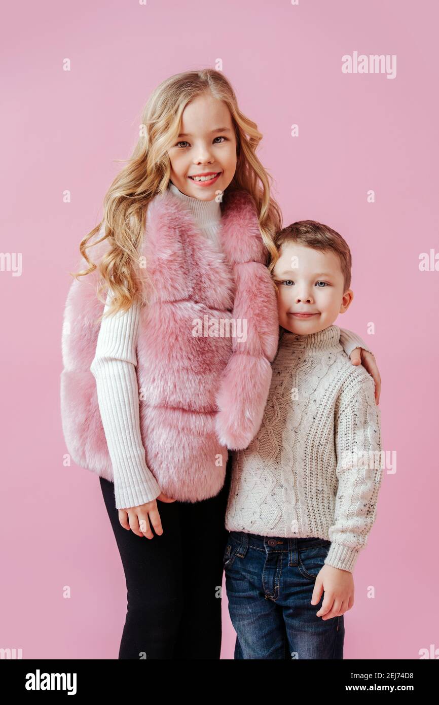 Boy siblings hi-res stock photography and images - Alamy