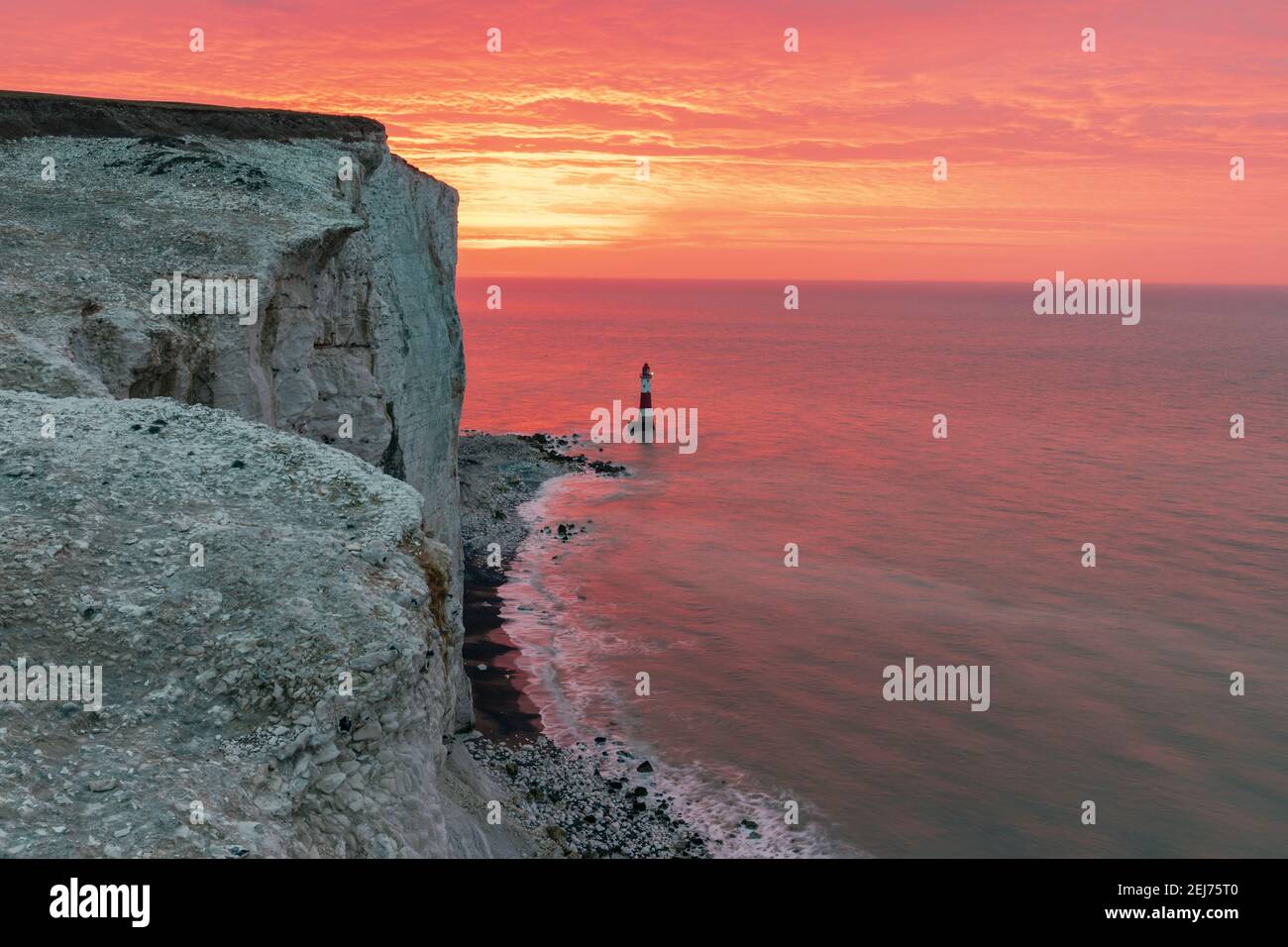 Beachy head cliffs hi-res stock photography and images - Alamy