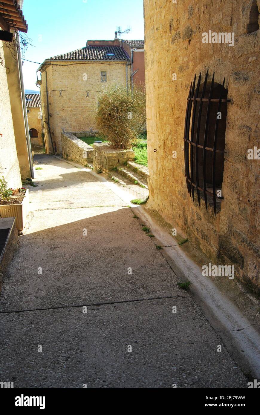 Alleyway in medieval French village Stock Photo - Alamy