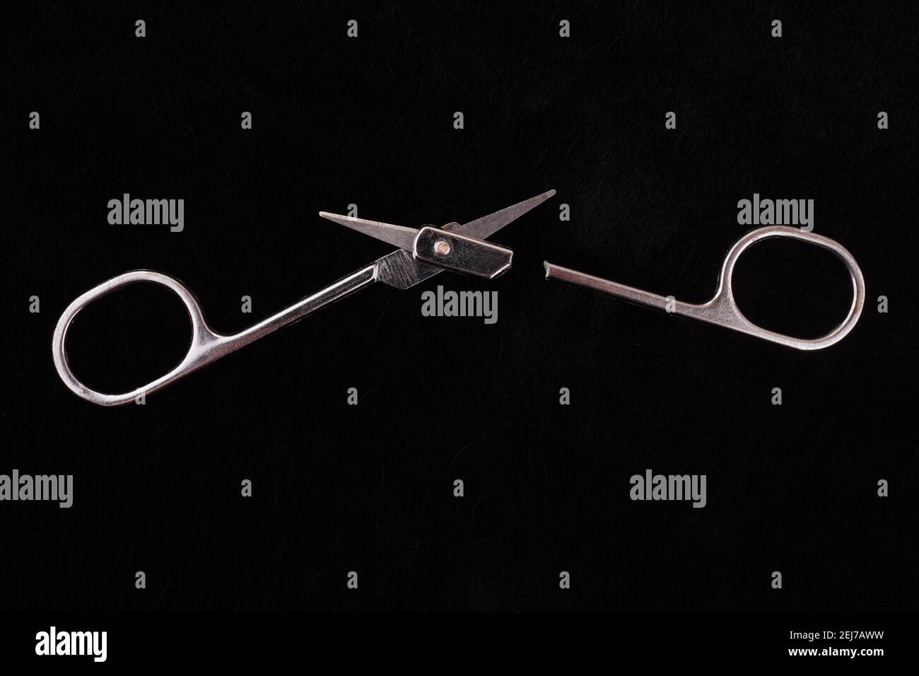 Broken metal scissors on hi-res stock photography and images - Alamy
