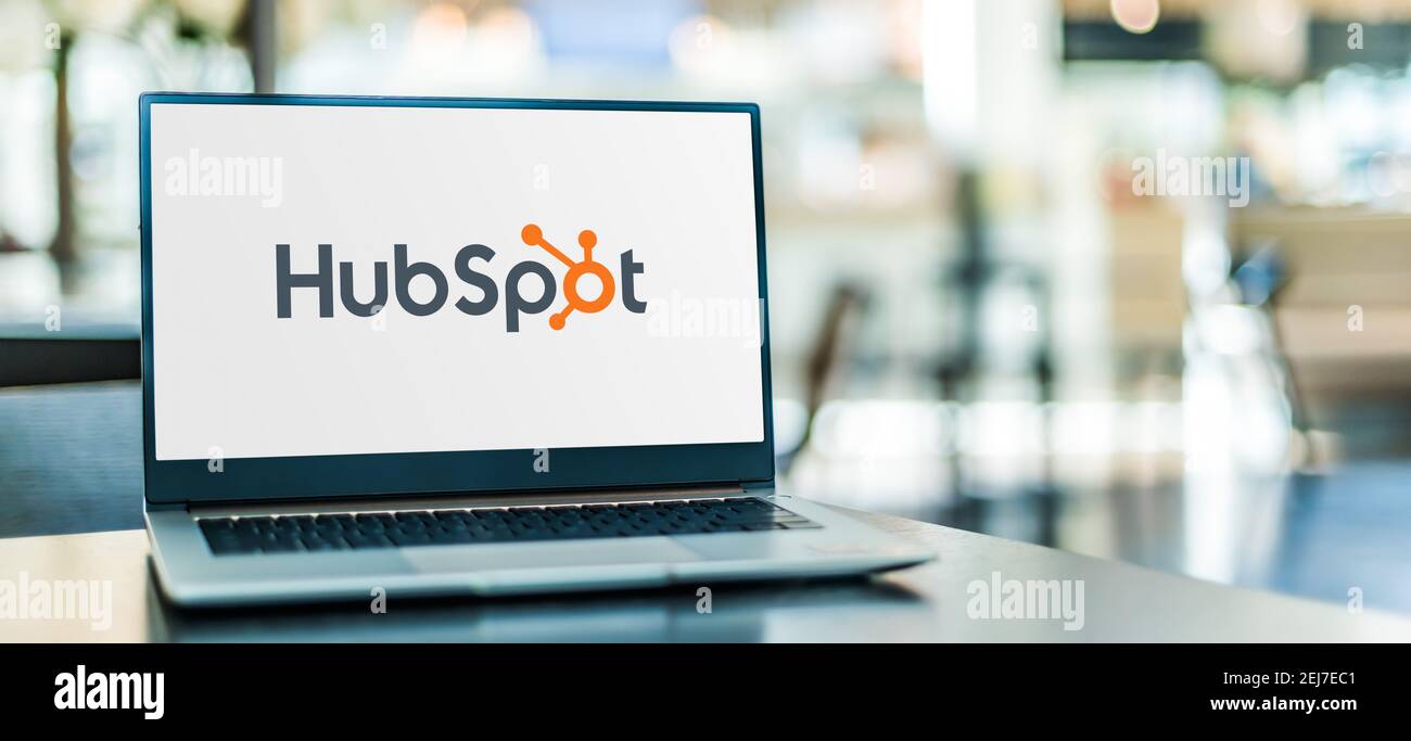 Hubspot logo hi-res stock photography and images - Alamy