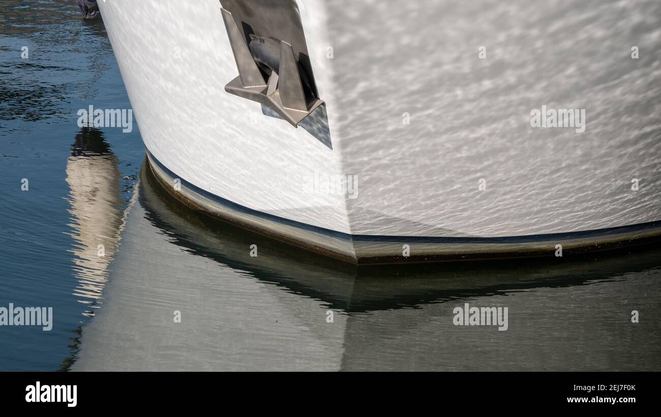 Ship's bow reflected in the water Stock Photo - Alamy