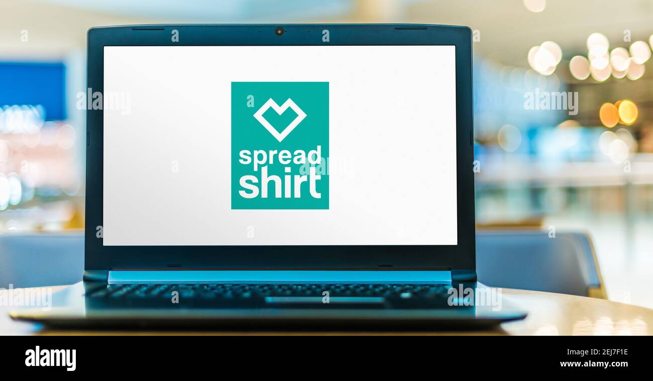 Print on demand service hi-res stock photography and images - Alamy