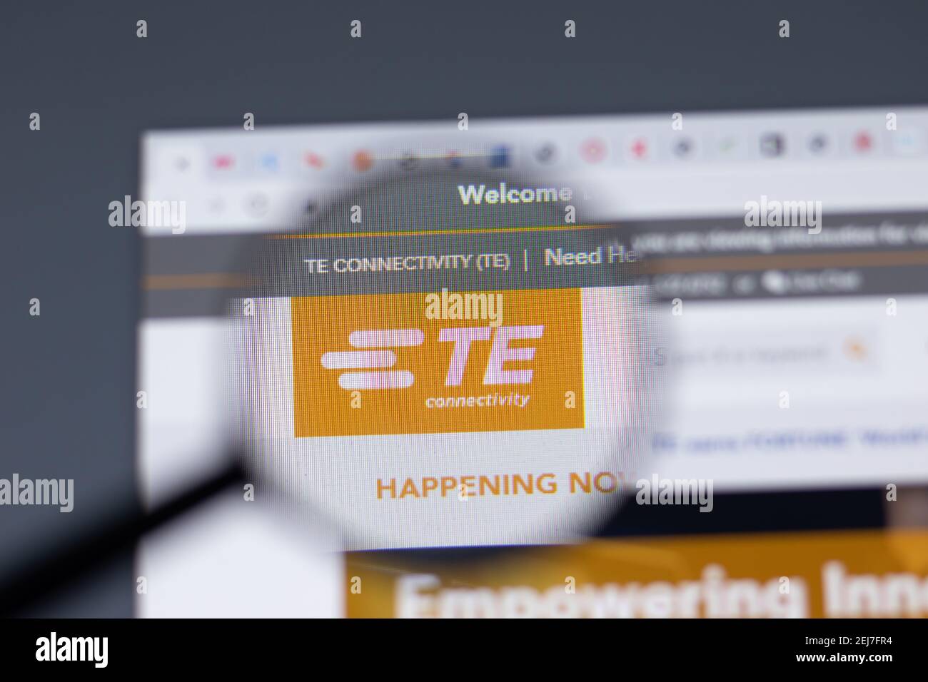 Te connectivity logo hi-res stock photography and images - Alamy