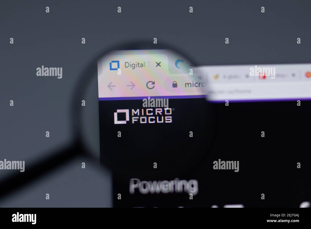 Focus logo hi-res stock photography and images - Alamy