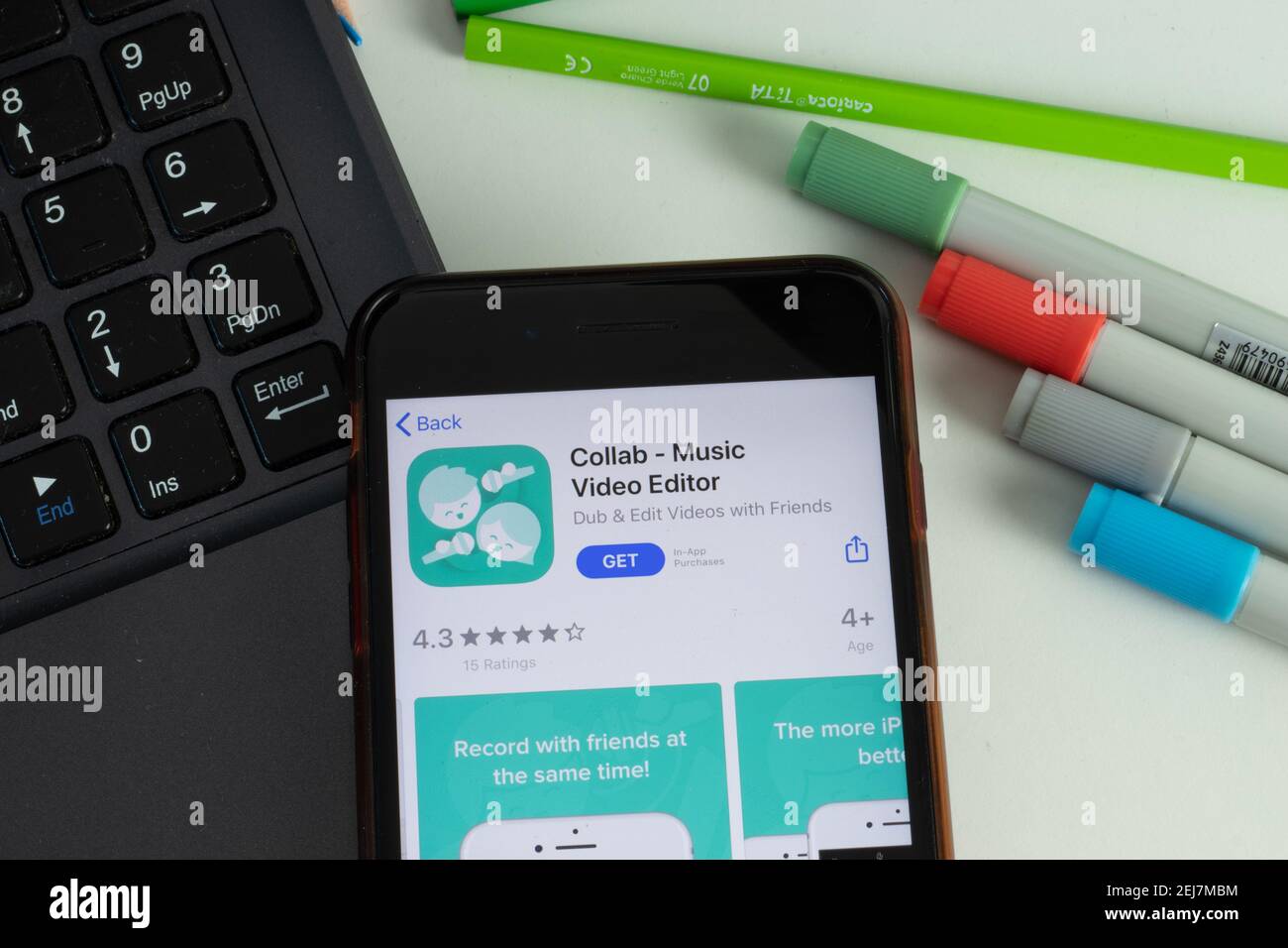 Collab logo hi-res stock photography and images - Alamy