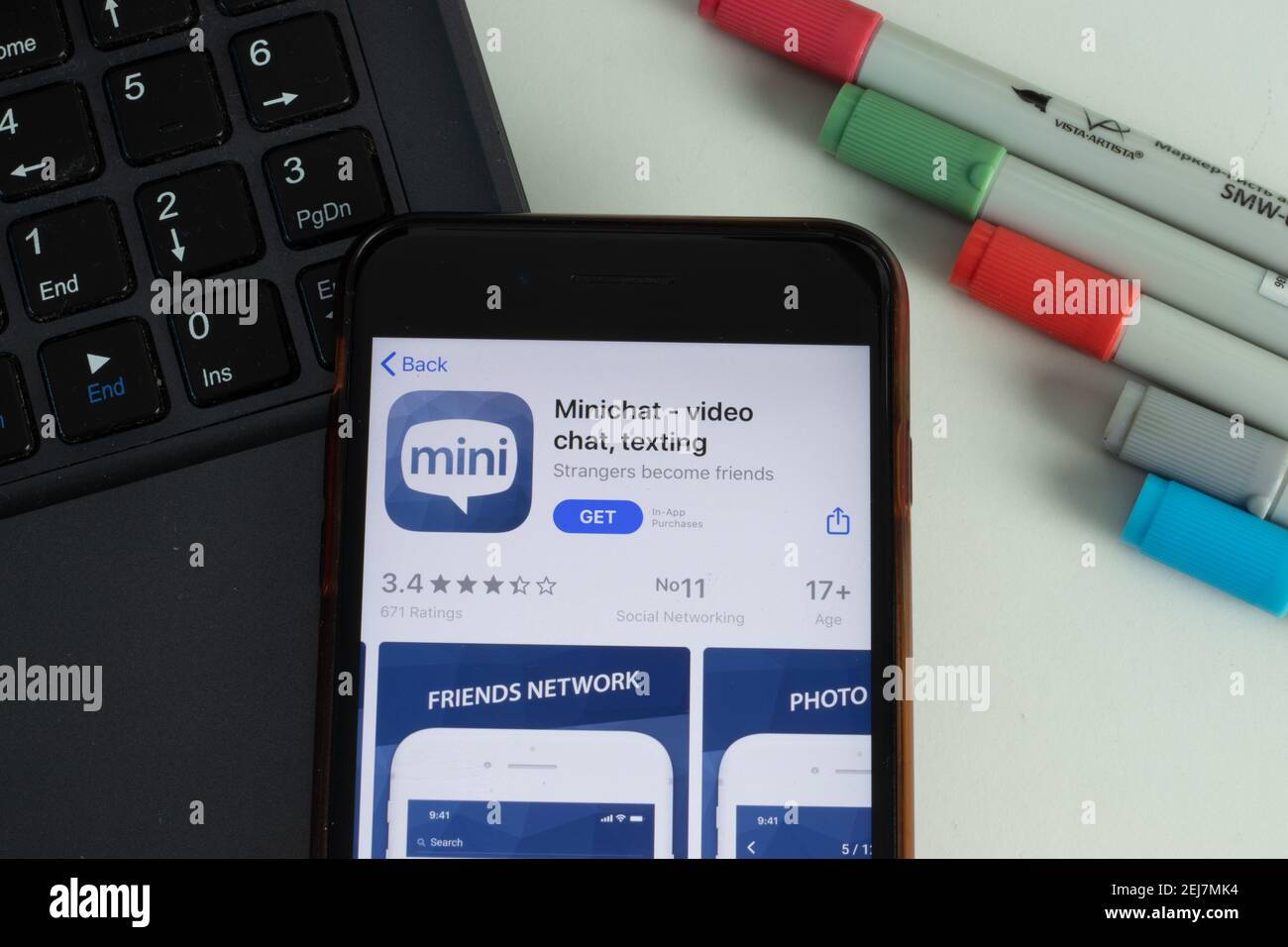 Minichat hi-res stock photography and images - Alamy