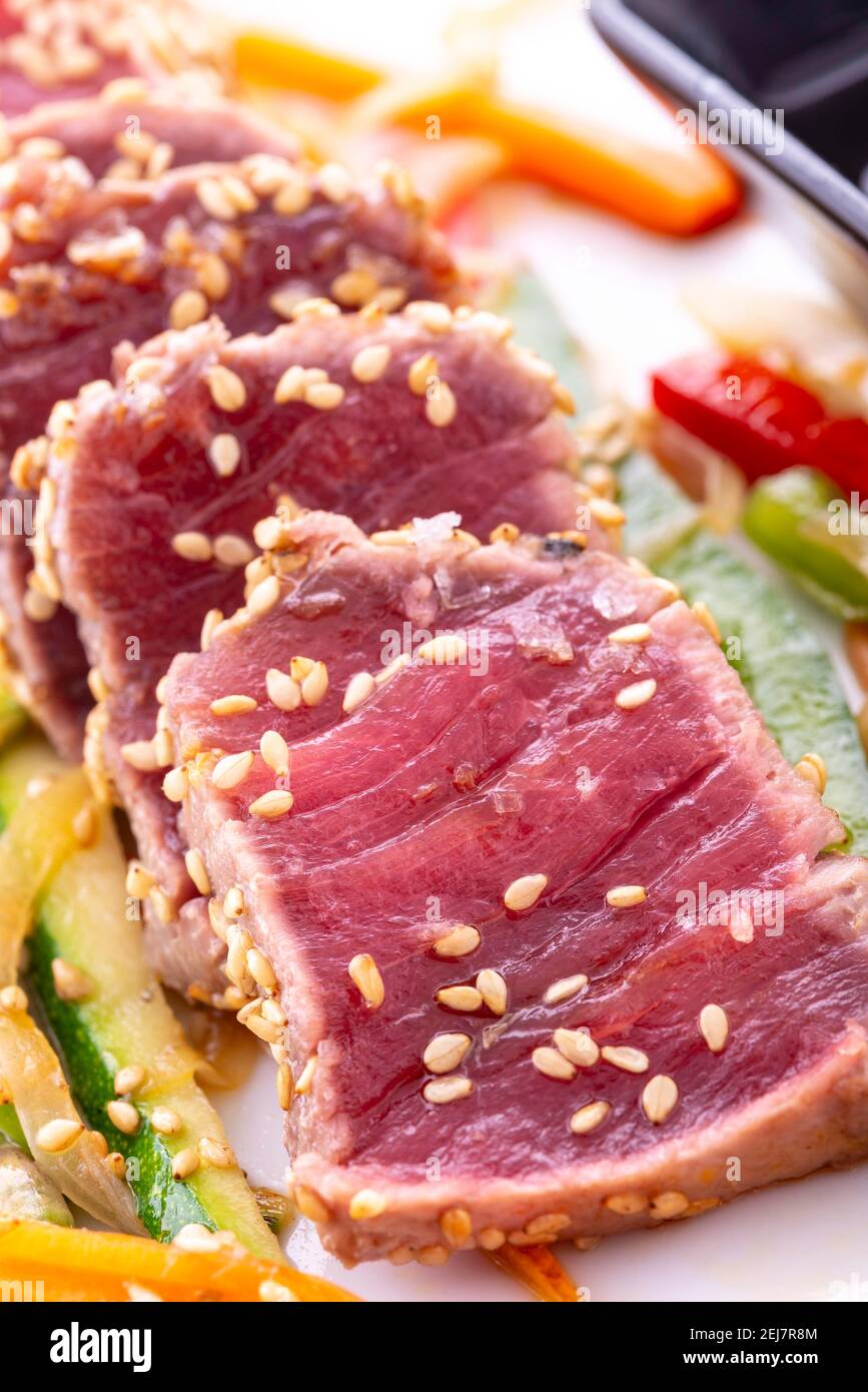 Teriyaki, typical Japanese dish of red tuna Stock Photo - Alamy