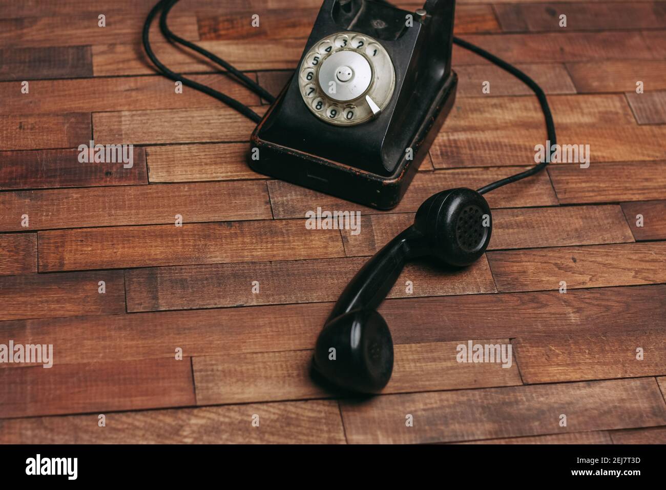 Old type style black telephone phone hi-res stock photography and ...