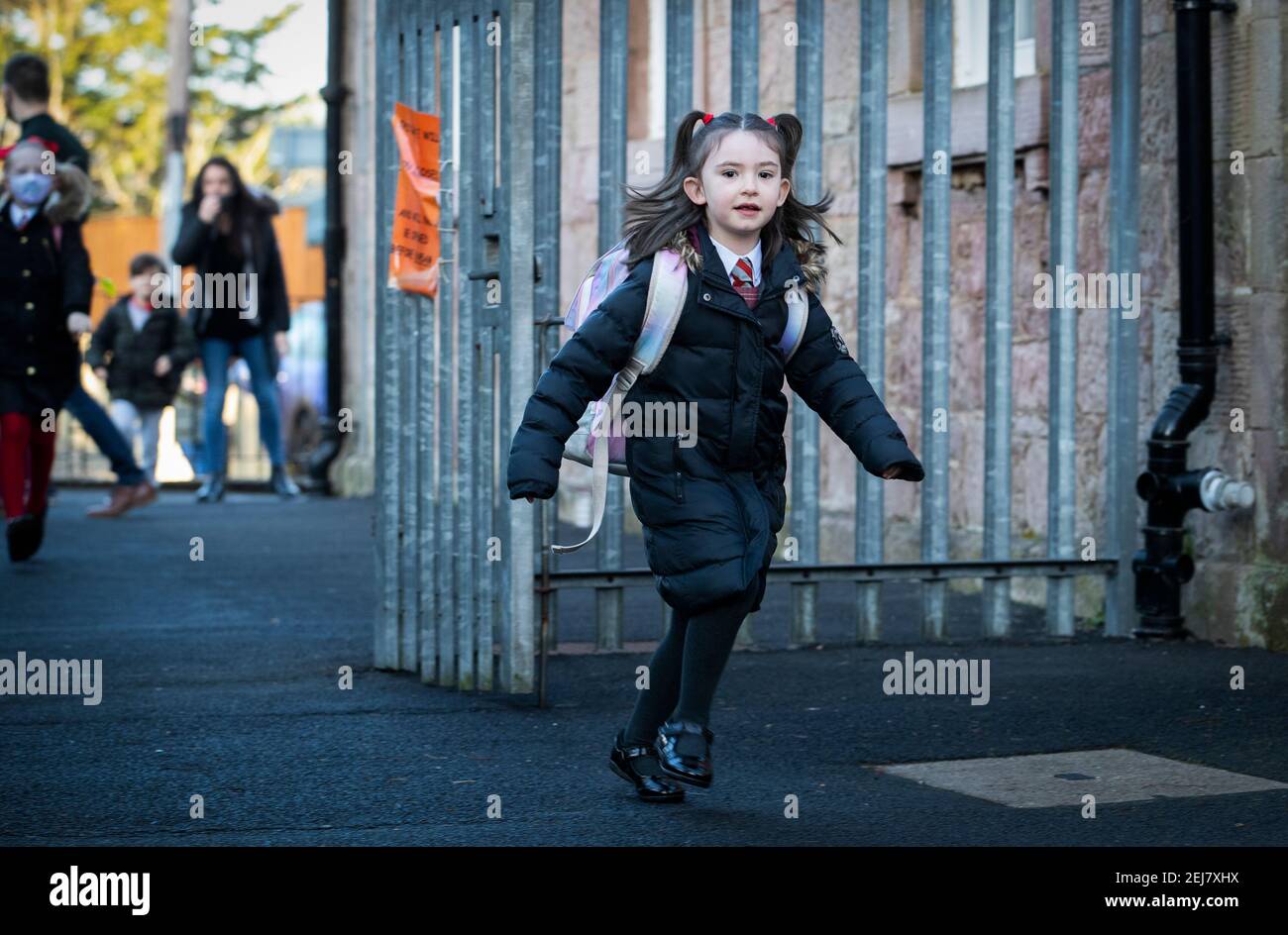 Classroom scotland pupils hi-res stock photography and images - Alamy