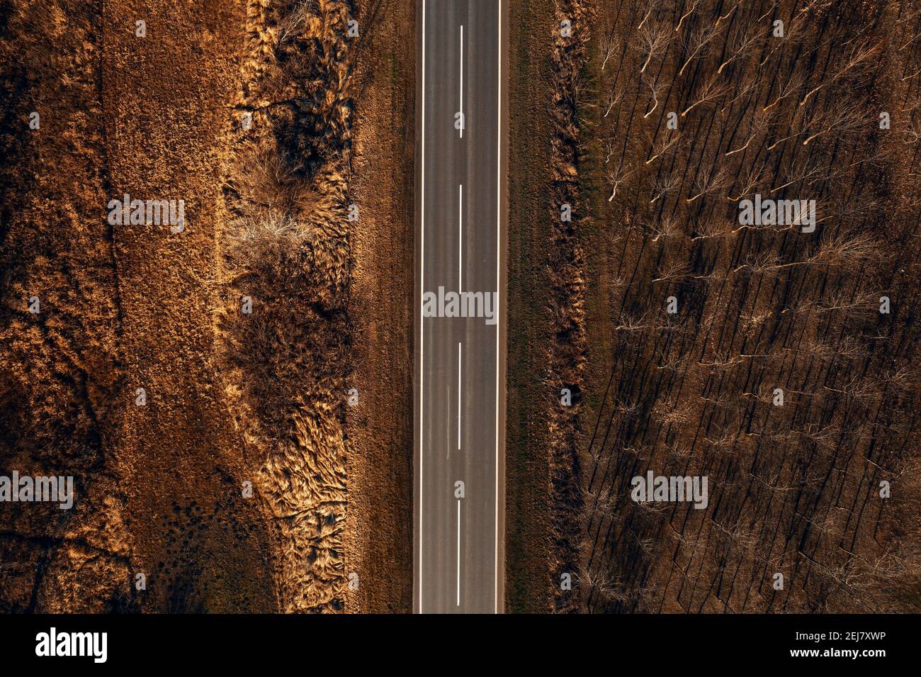 Empty landscape countryside hi-res stock photography and images - Alamy
