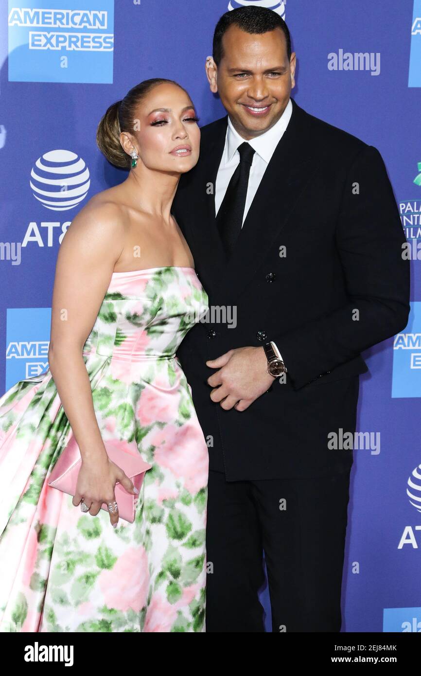 PALM SPRINGS, CALIFORNIA, USA - JANUARY 02: Actress/singer Jennifer ...