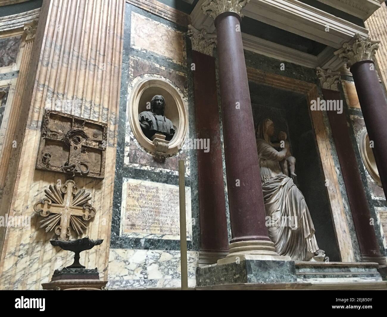 The pantheon in Rome, Italy.It is the only surviving Roman empire ...