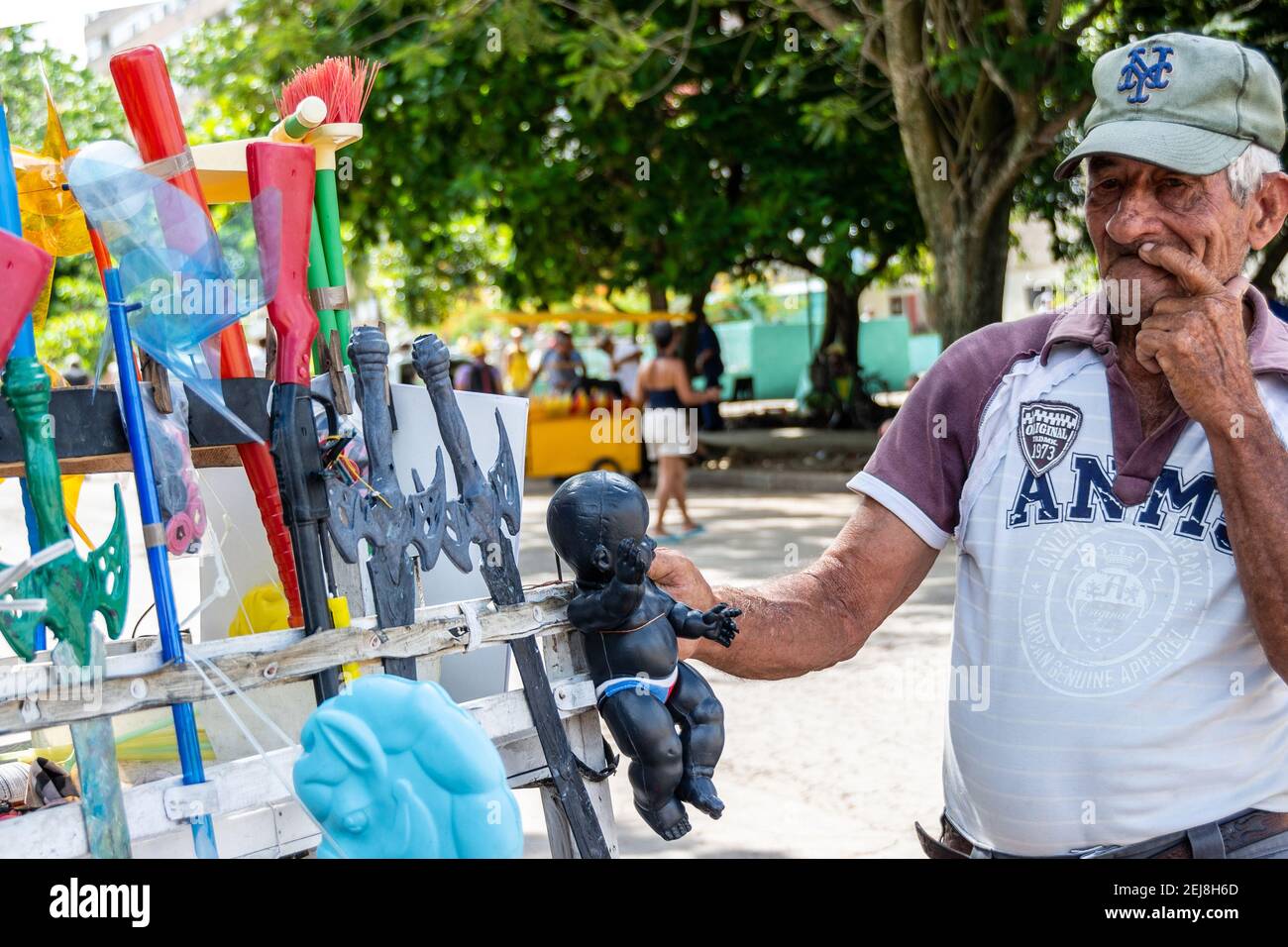 Cuban people lifestyle and culture Stock Photo - Alamy