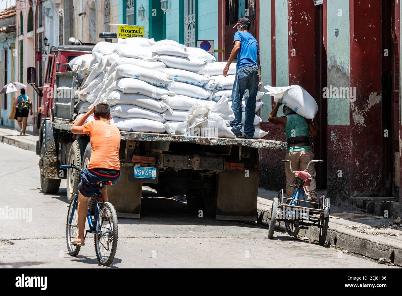 Cuban people lifestyle and culture Stock Photo - Alamy