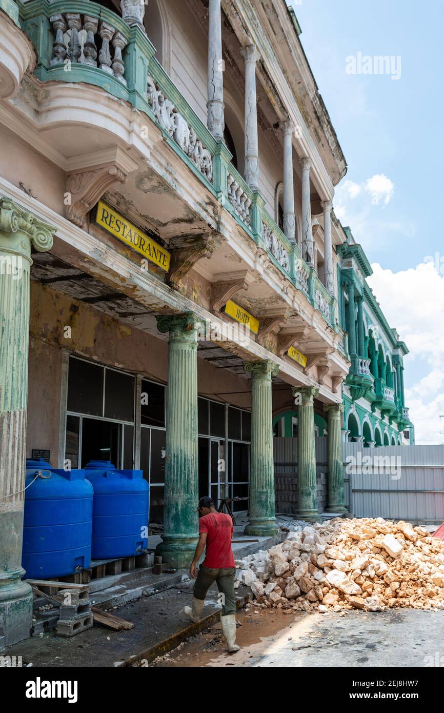 Cuban people lifestyle and culture Stock Photo - Alamy