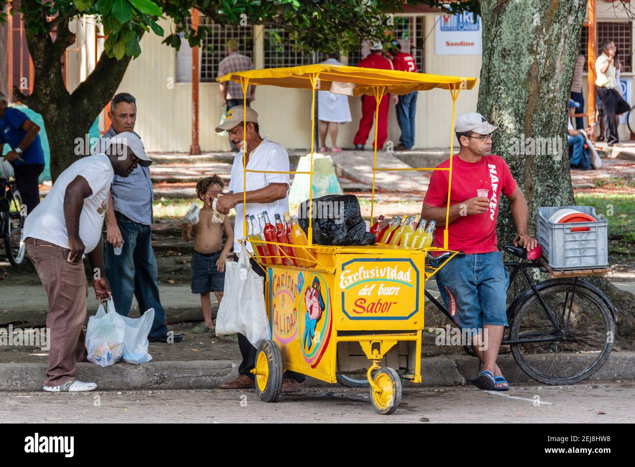 Cuban people lifestyle and culture Stock Photo - Alamy