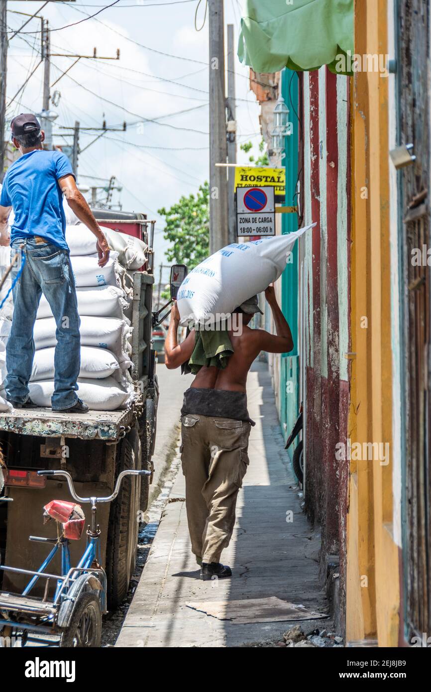 Cuban people lifestyle and culture Stock Photo - Alamy