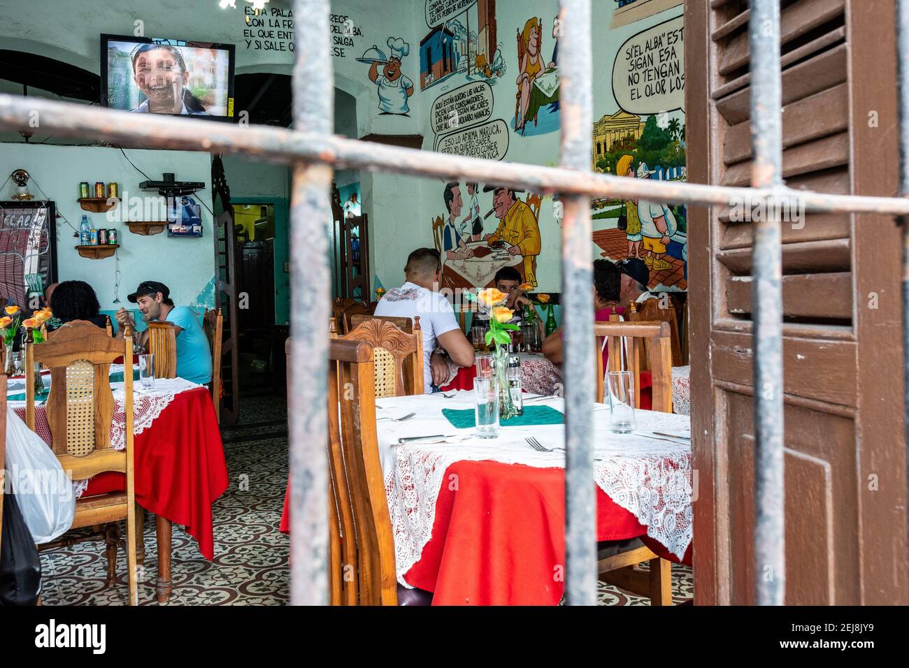 Cuban people lifestyle and culture Stock Photo - Alamy