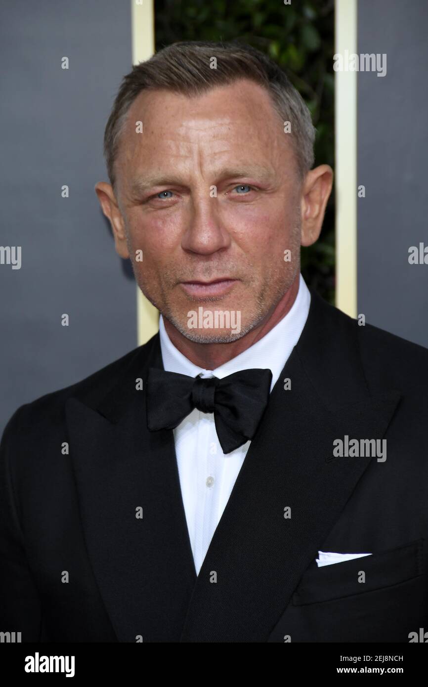 Daniel Craig arrives at the 77th Golden Globe Awards held at The ...
