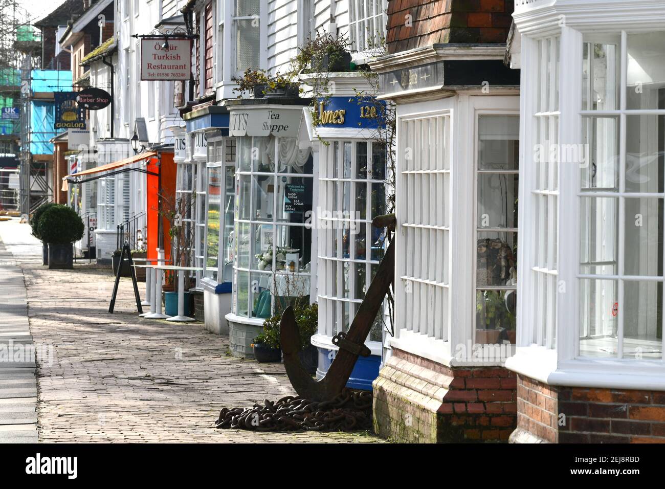 Shop front tenterden hi-res stock photography and images - Alamy
