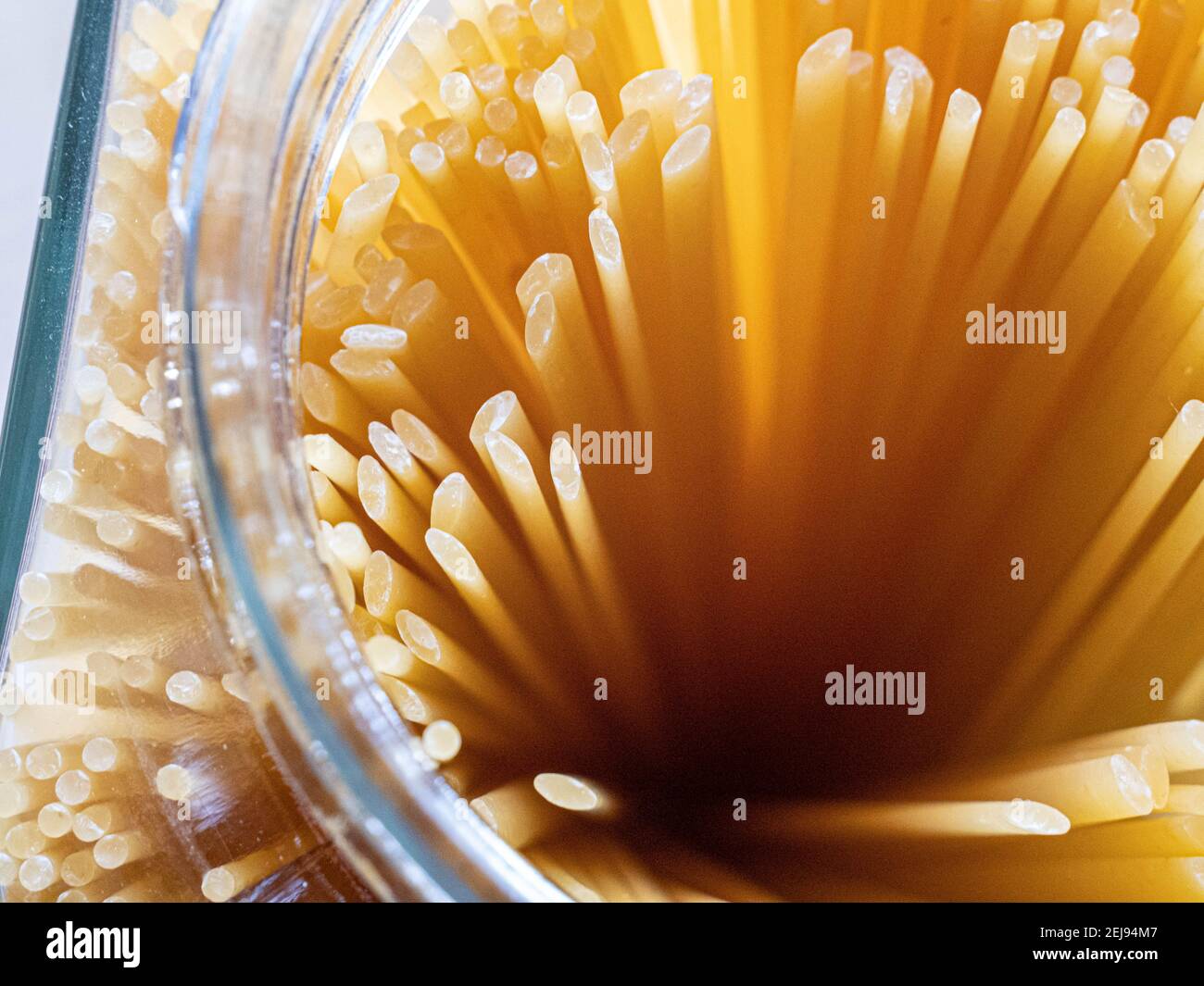 Linguini pasta hi-res stock photography and images - Alamy