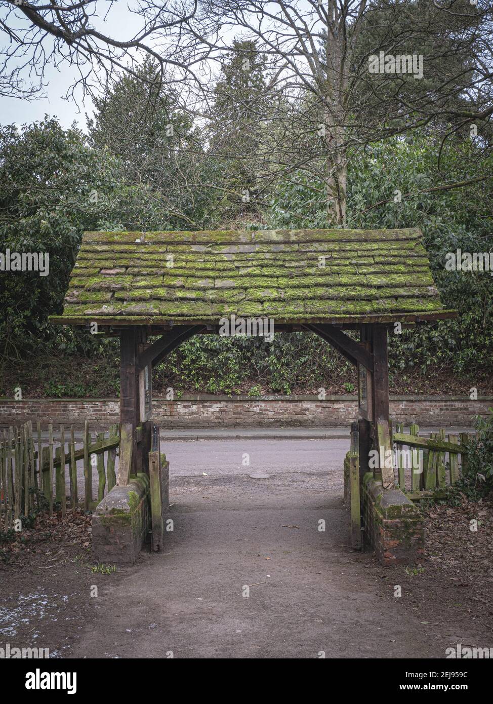 Old church gate hi-res stock photography and images - Alamy