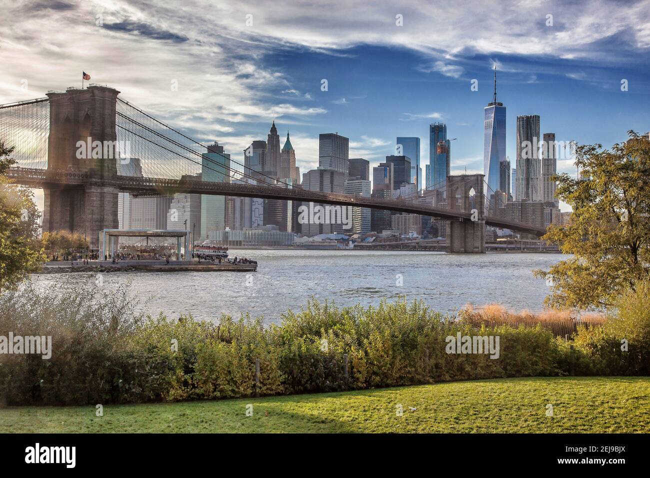 New york manhattan brooklyn bridge hi-res stock photography and images ...