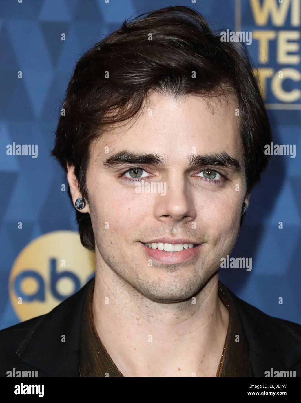 PASADENA, LOS ANGELES, CALIFORNIA, USA - JANUARY 08: Actor Reid Ewing arrives at ABC Television ...