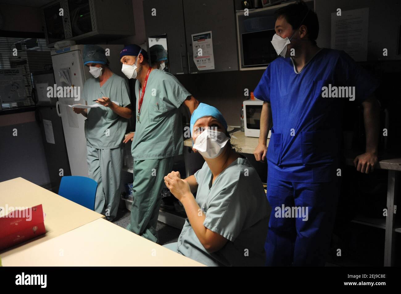 Transmission meeting at the hospital Stock Photo - Alamy