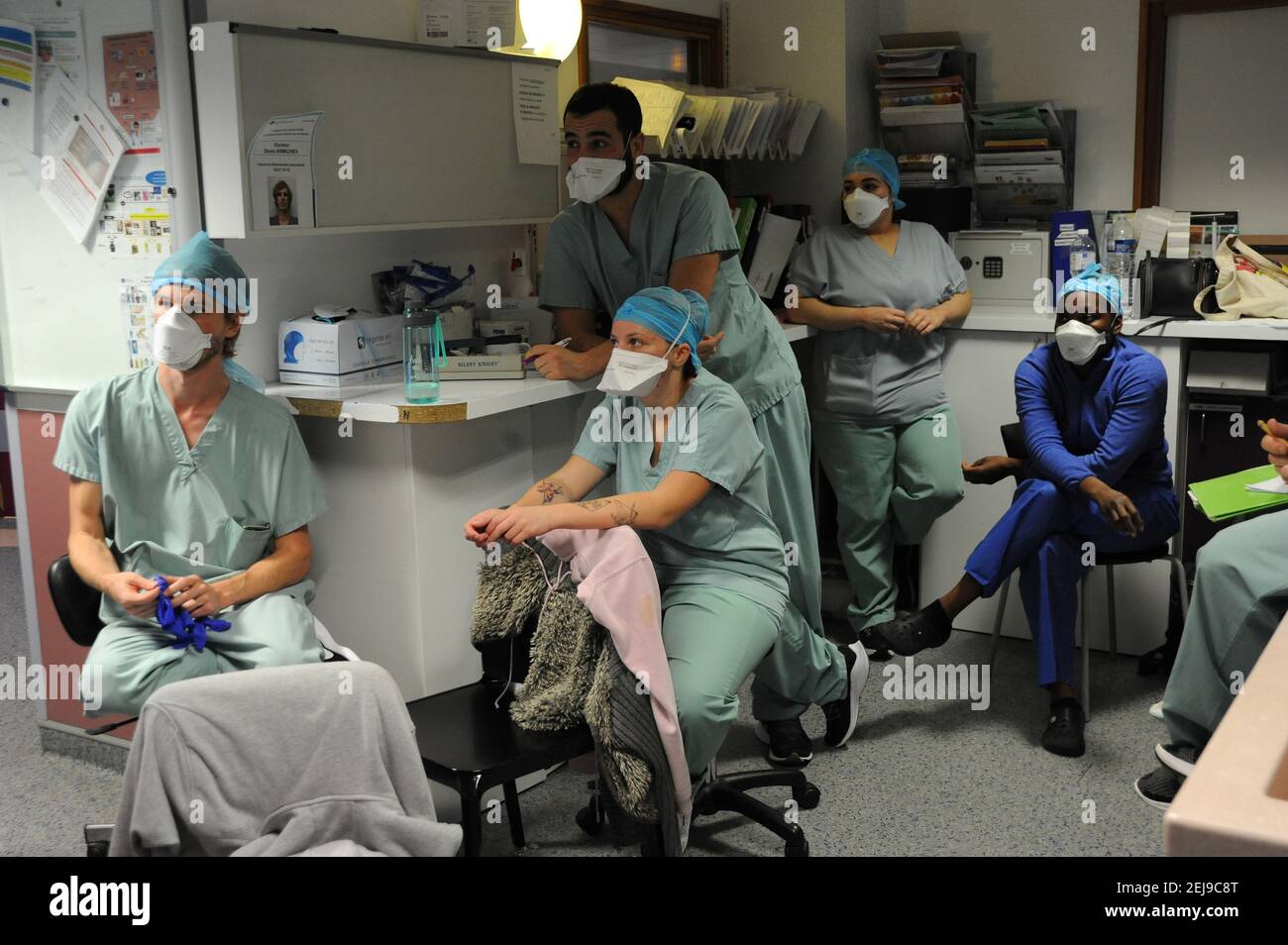 Transmission meeting at the hospital Stock Photo - Alamy