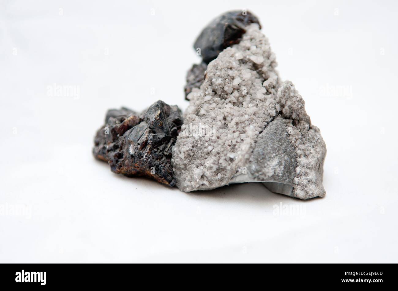 Crystalline iron hi-res stock photography and images - Alamy