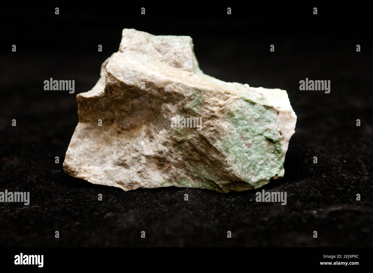 Copper pyrite hi-res stock photography and images - Alamy