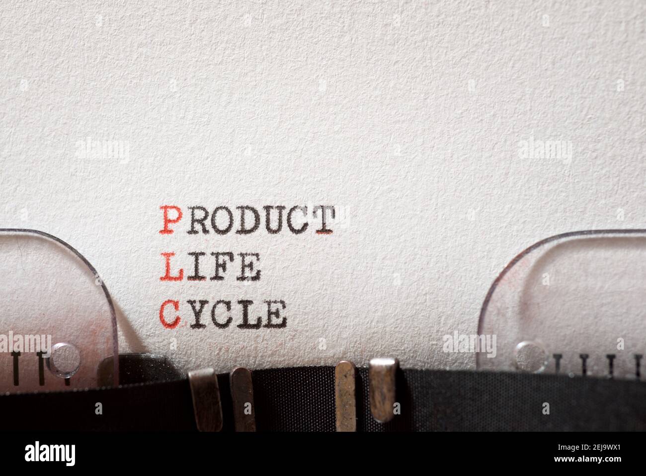 Product life cycle phrase written with a typewriter Stock Photo - Alamy