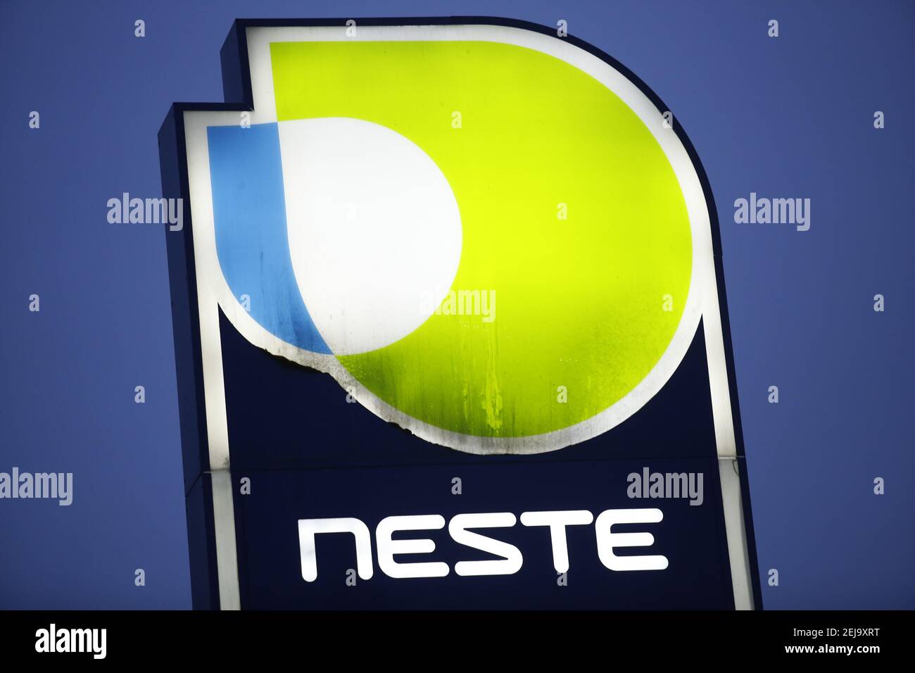 Neste oil logo at a gas station. (Photo by Sergei Mikhailichenko / SOPA ...