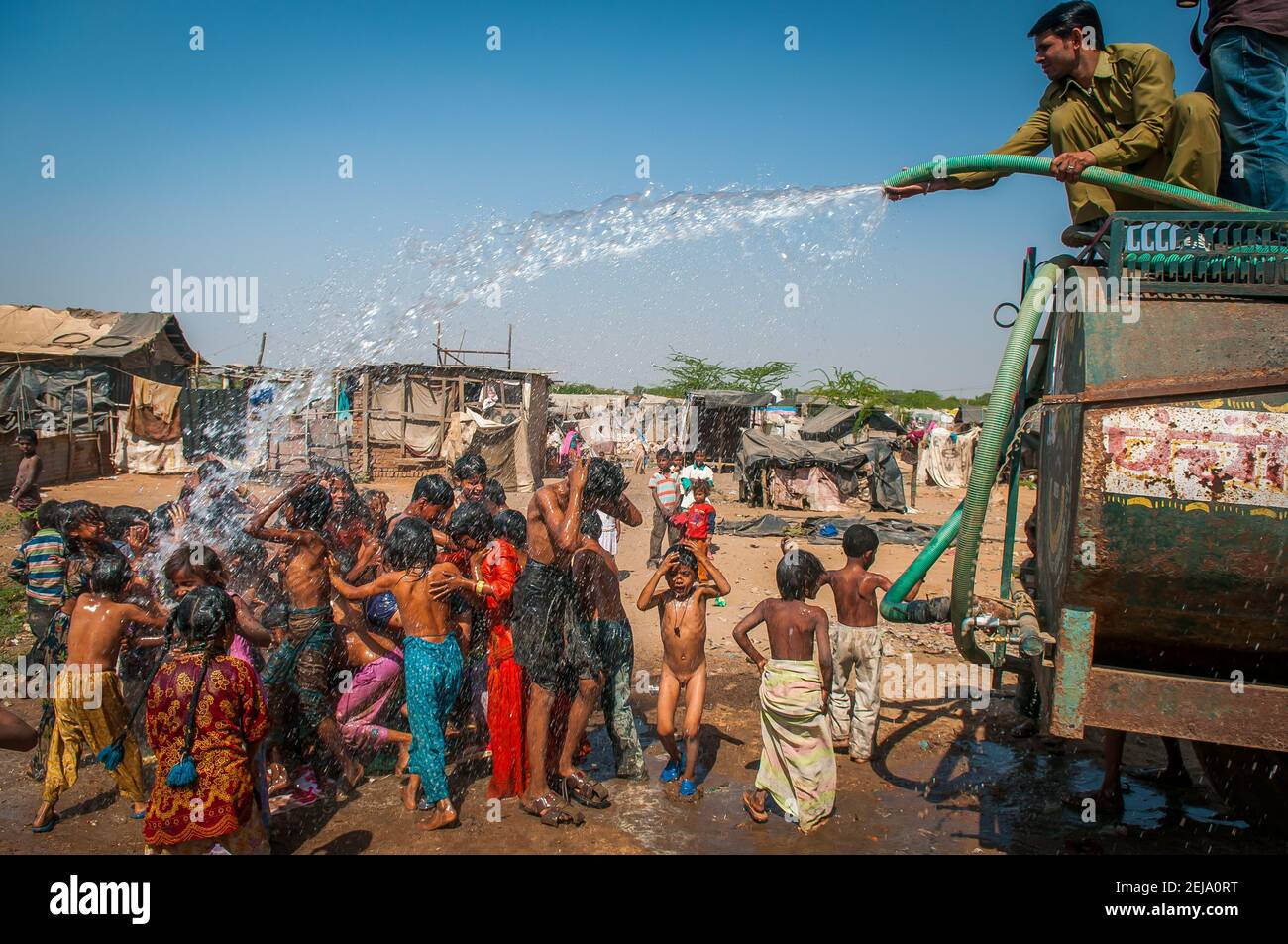 India street bath hi-res stock photography and images - Alamy
