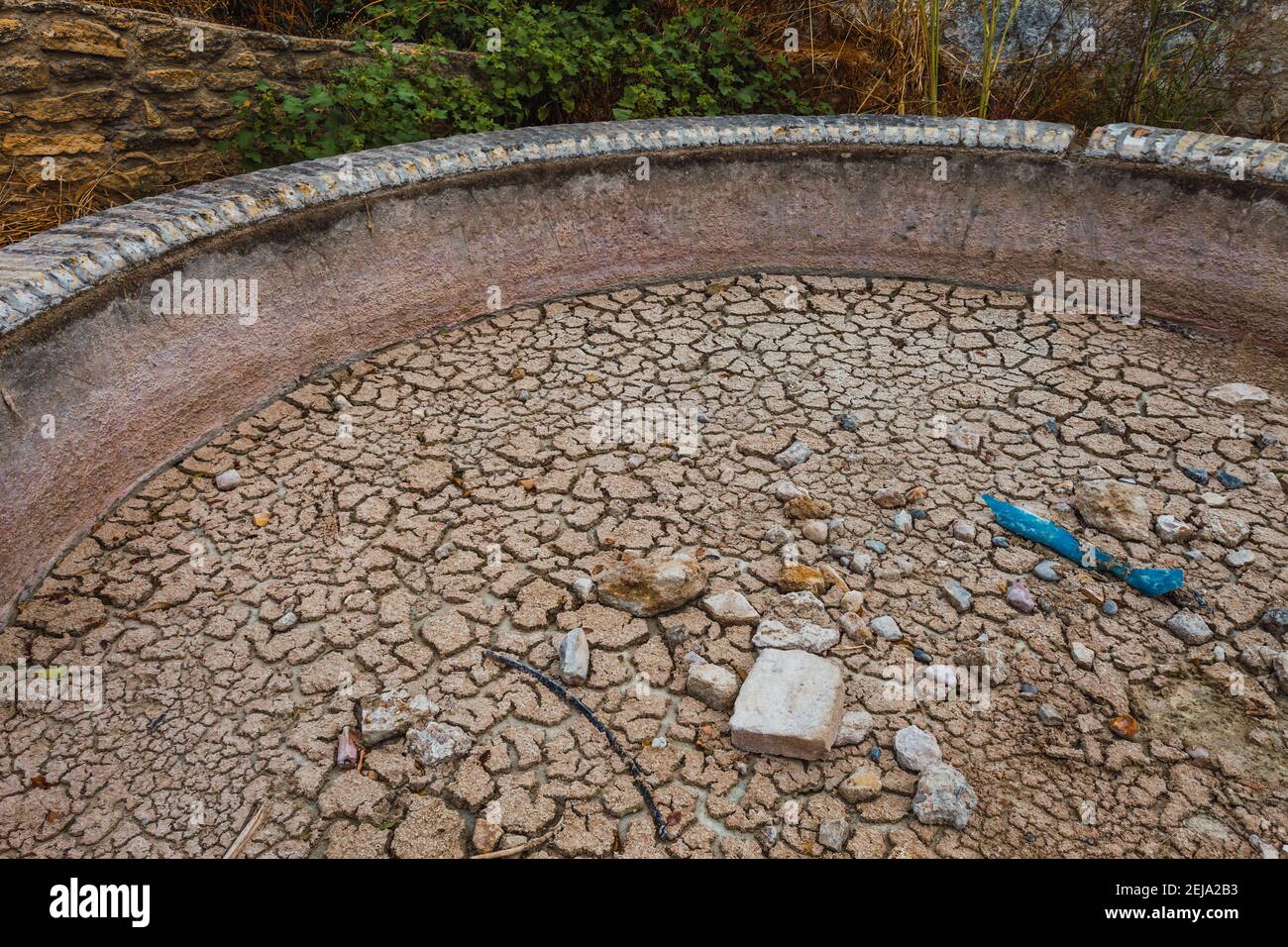 Dry Fountain Because of Drought Stock Photo - Alamy