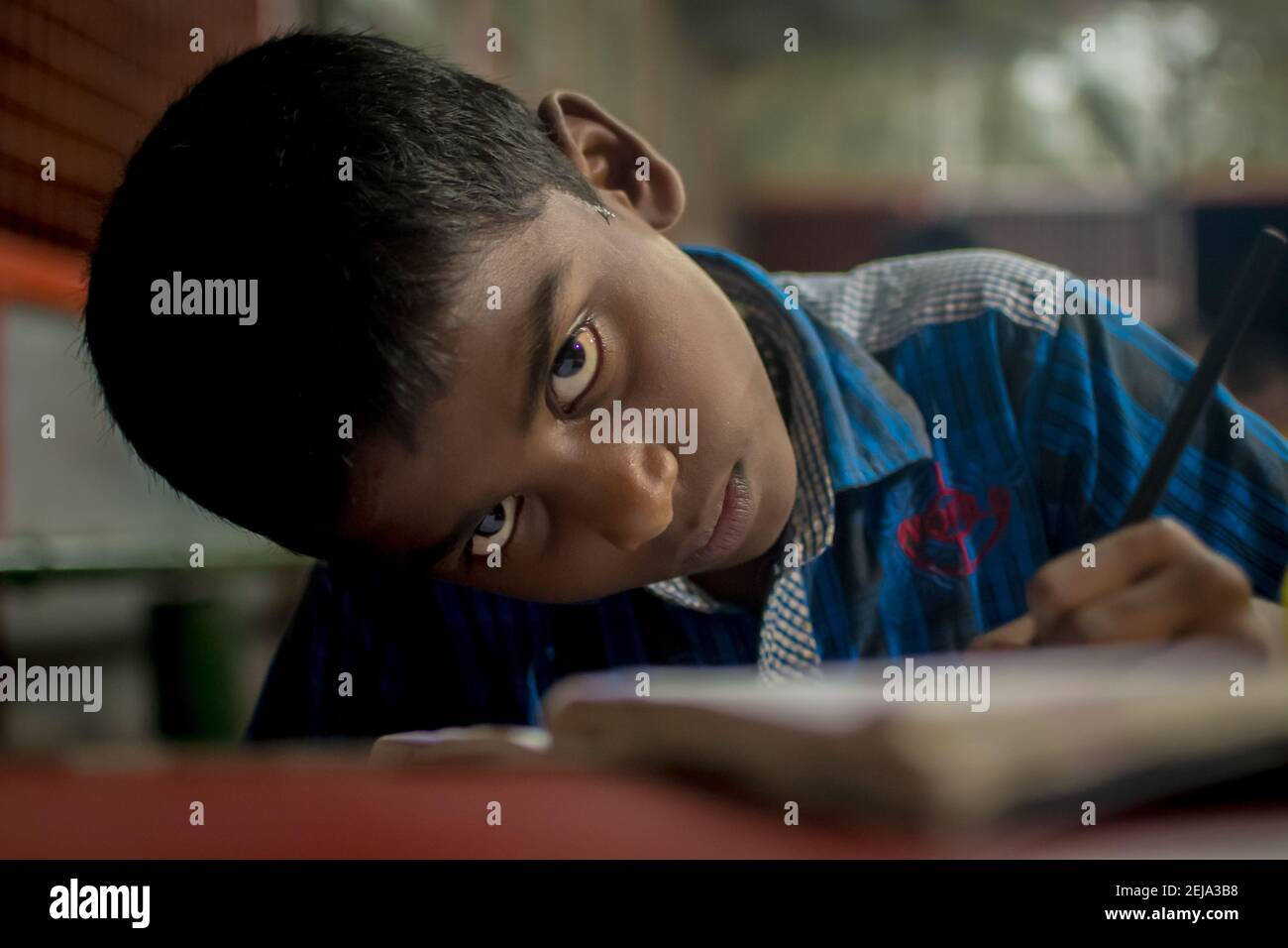 Deprive hi-res stock photography and images - Alamy