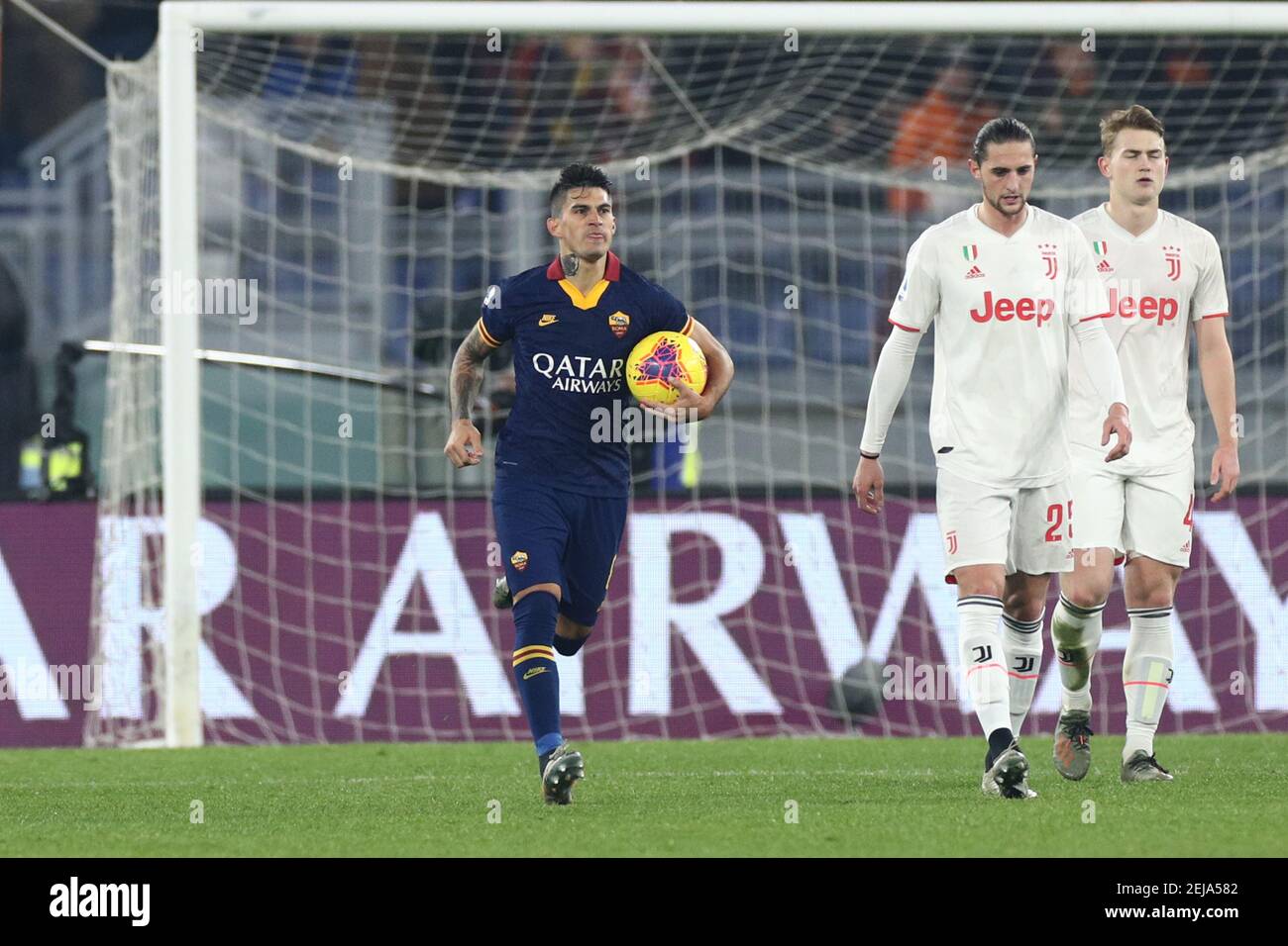 Diego Perotti of AS Roma celebrates after scoring a goal Roma 12-01 ...
