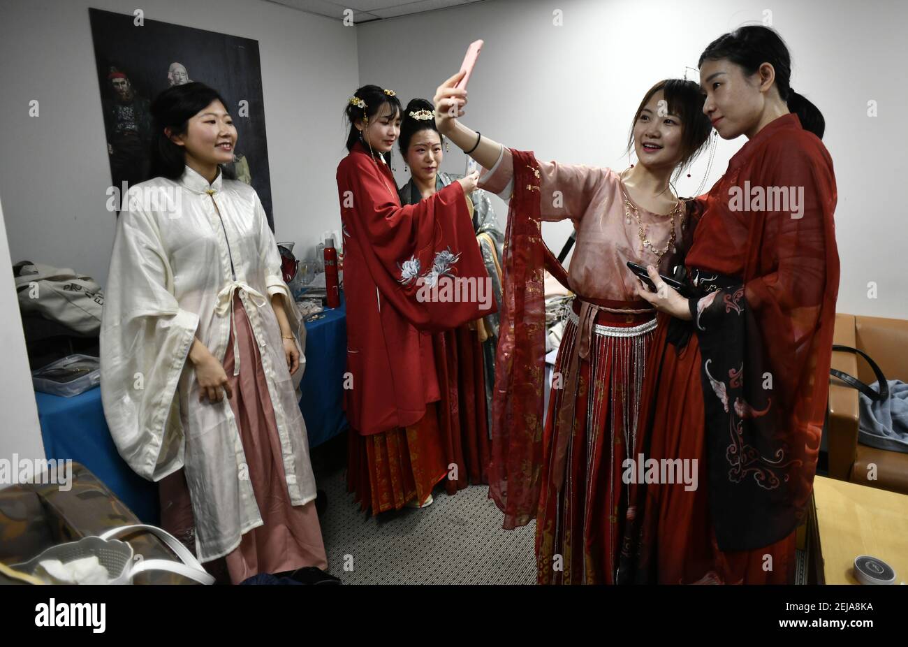 Enthusiasts of traditional Chinese clothings of the "Han people", known ...